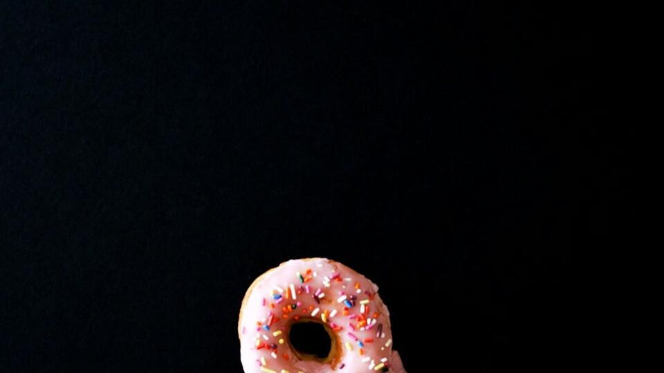 Dunkin' Brings Back Popular Promotion for the Holidays: Free Donut ...