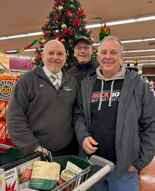 Mom’s Holiday Helpers to the rescue! Rotary, Rock 107, Gerrity’s team ...