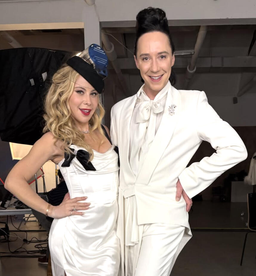 Tara Lipinski and Johnny Weir Reportedly in Line to Take Over Kelly ...