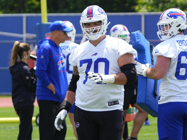 Bills OL Alec Anderson goes viral for heartwarming gesture