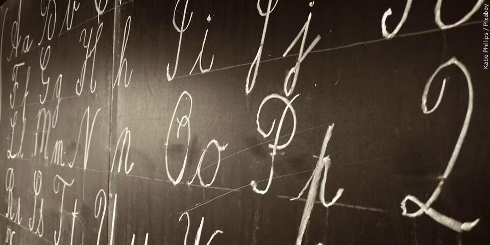 Florida bill seeks to restore cursive writing to school curriculum ...