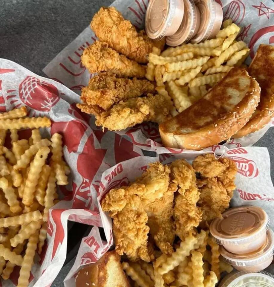 Popular Massachusetts Restaurant Chain Shutdown By Board of Health ...