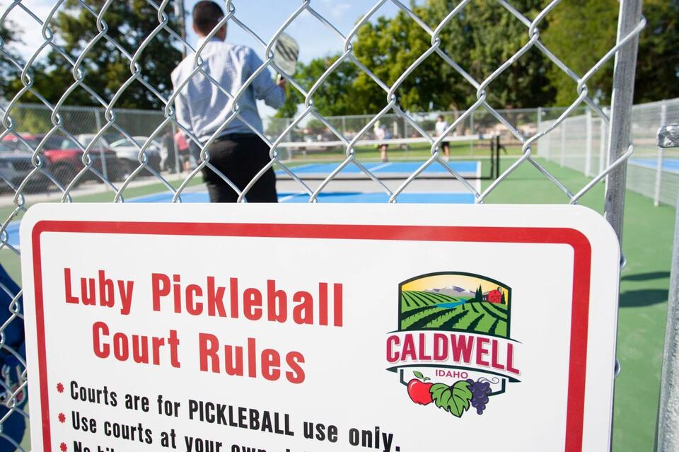 'Finally': New pickleball courts draw in crowd at Caldwell park - NewsBreak