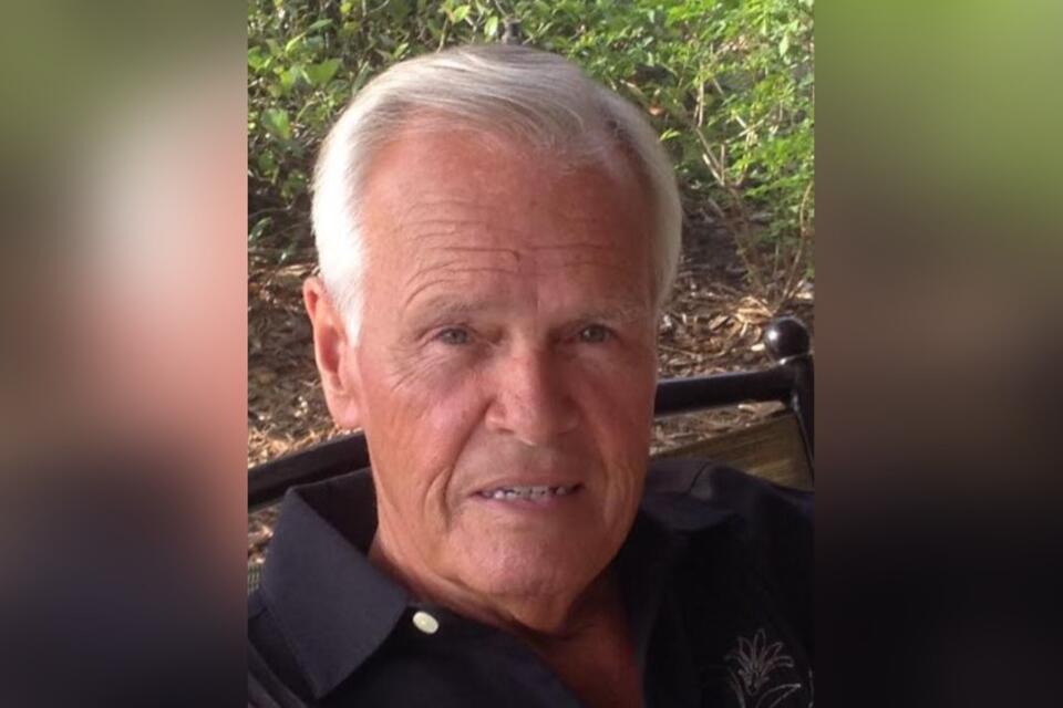 Lawrence B. (Larry) Carson - NewsBreak