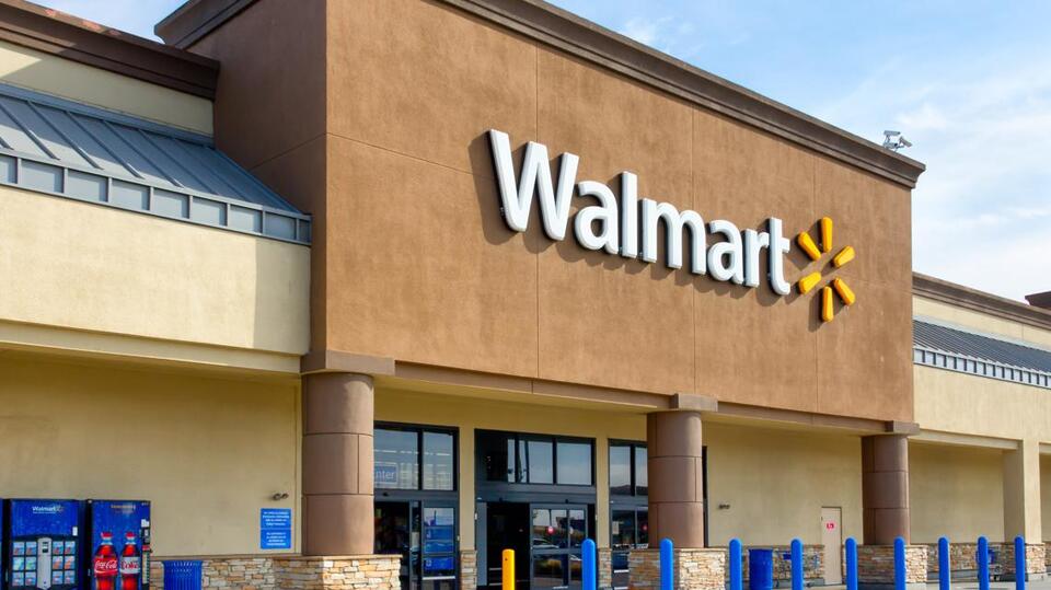 Is Walmart open during winter storm? Here's how to check your local ...