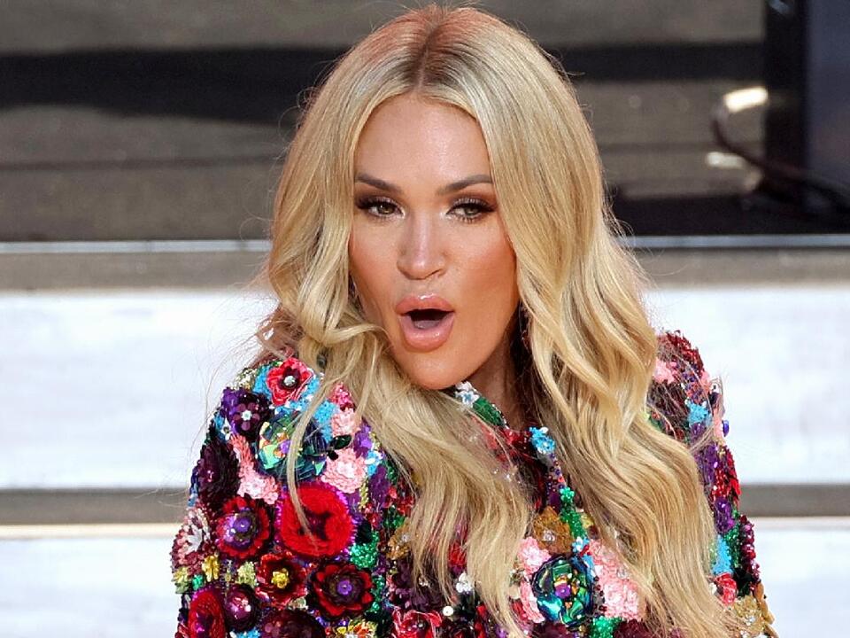 Too Much Country on ‘American Idol’? Carrie Underwood Ensures That Won ...