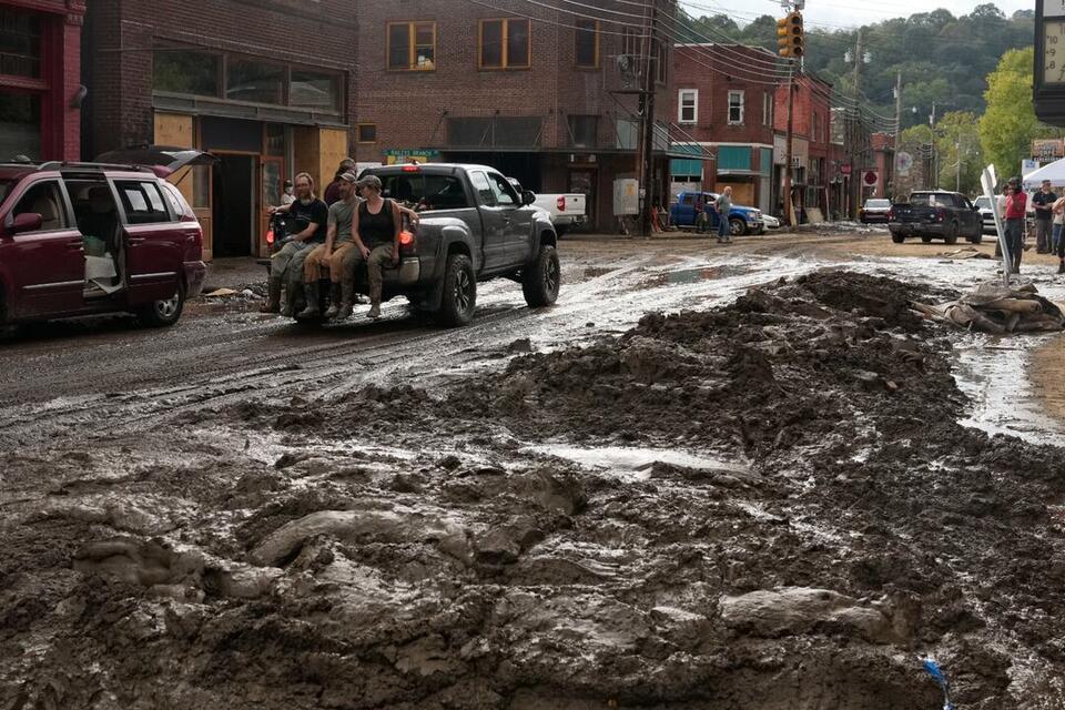 Helene Recovery: Efforts pick up in North Carolina - NewsBreak