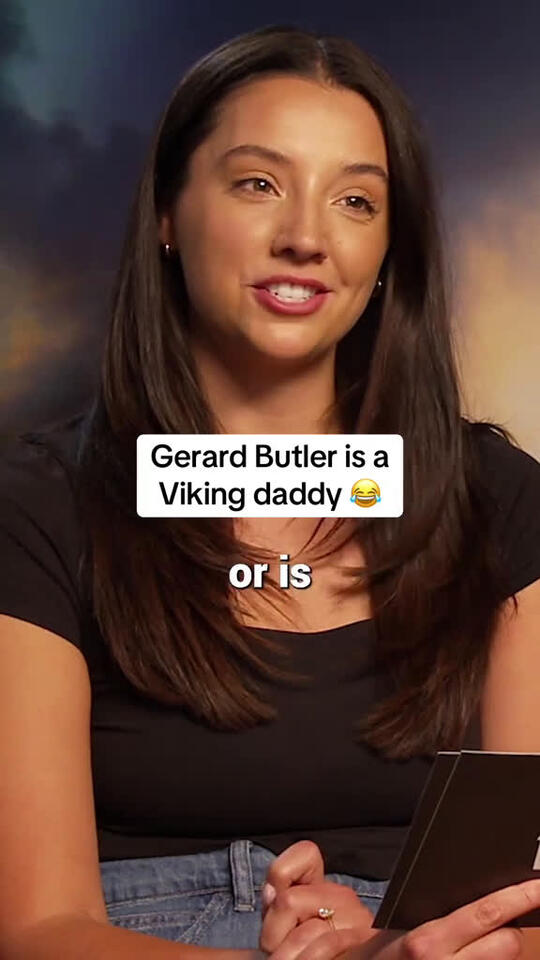 It's official... Gerard Butler is a viking daddy 😂 How To Train Your ...