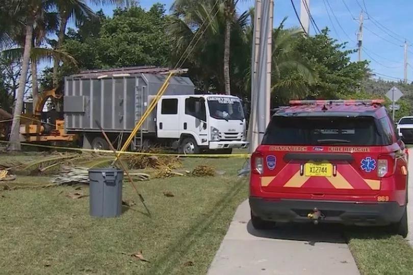 Florida tree trimmer killed falling head first into wood chipper in ...