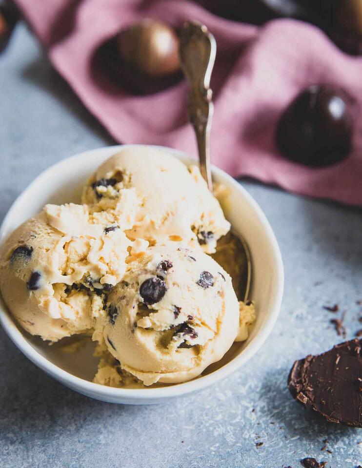 Bailey's just dropped a first-of-its-kind dessert and it's coming to ...
