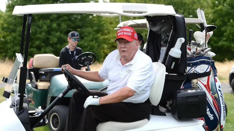 Former Trump employee says her bosses made her wear a child-size ...