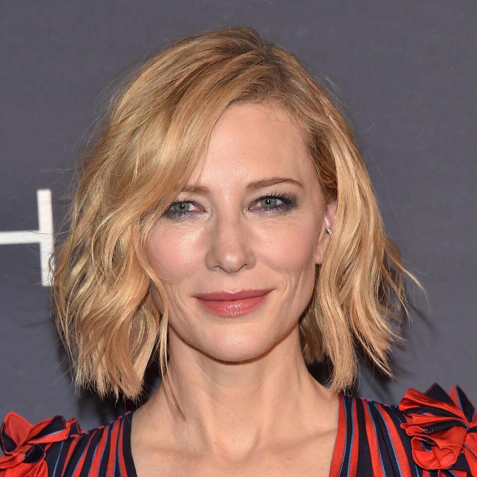 What Is The ‘Mob’ Haircut? Stylists Tell Us Why This Mid-Length Bob Cut ...