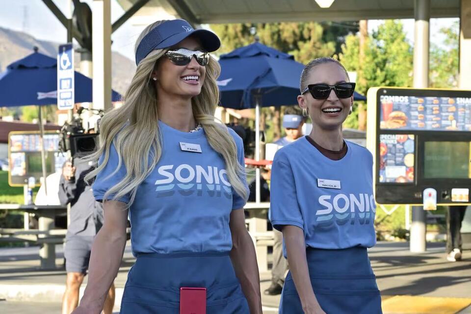 Paris Hilton and Nicole Richie reprise their ‘The Simple Life’ Sonic ...