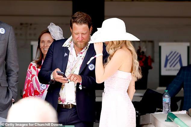 Dave Portnoy divides fans with Kentucky Oaks outfit as Barstool chief ...