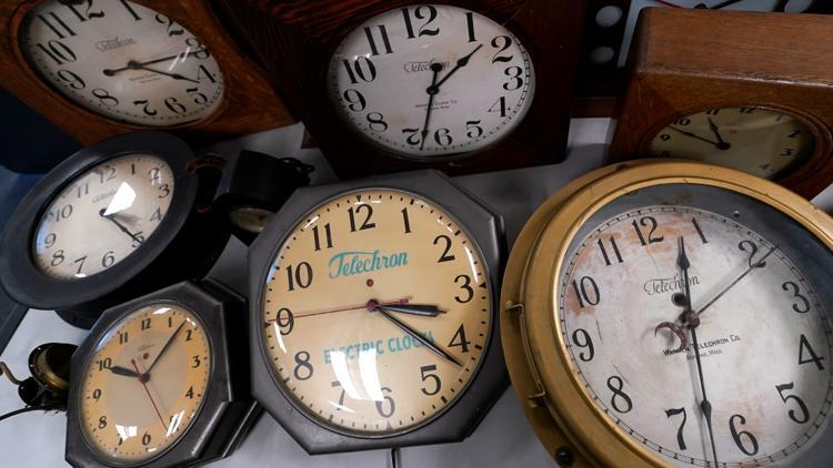 House committee backs bill to make daylight saving time permanent ...