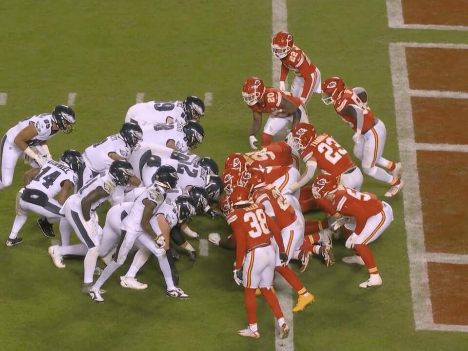WATCH: Eagles entire offensive line pushes Chiefs defensive front five ...