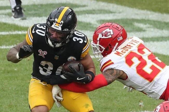 Steelers RB Jaylen Warren signs 1-year restricted free agent tender ...