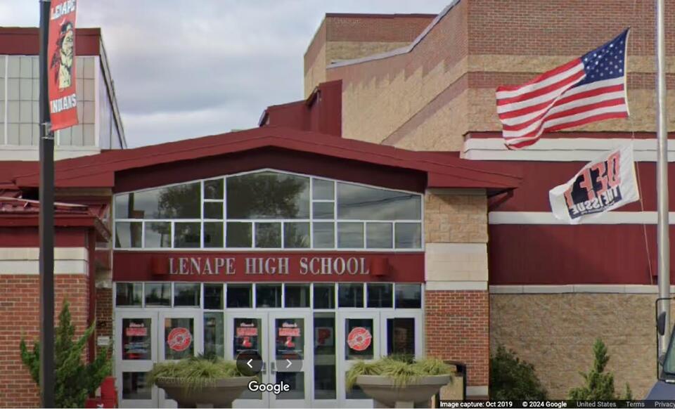 Rising Lenape HS Sophomore, Standout Athlete London DeShields Dies, 15 ...