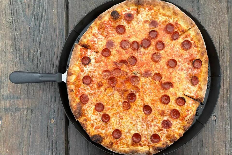 First Bite Review: J&J Pizza Impresses with Wings and New York–Style ...