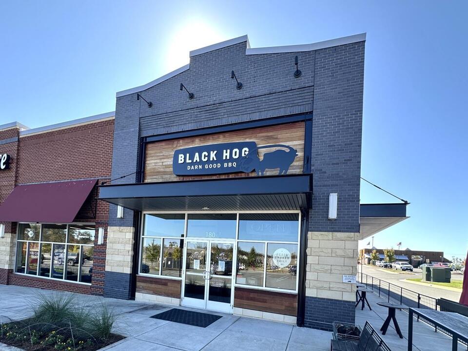 Loudoun’s Black Hog BBQ restaurant closes its doors - NewsBreak