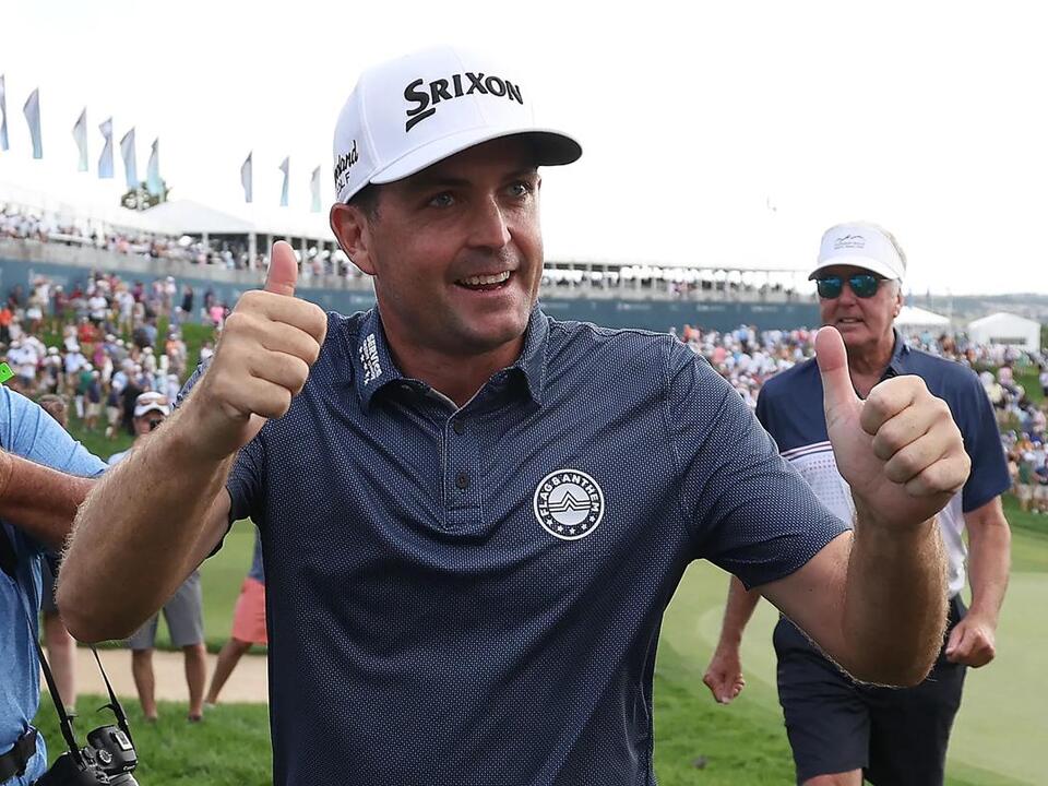 An official look at the Top 30 PGA Tour players advancing to the FedEx ...