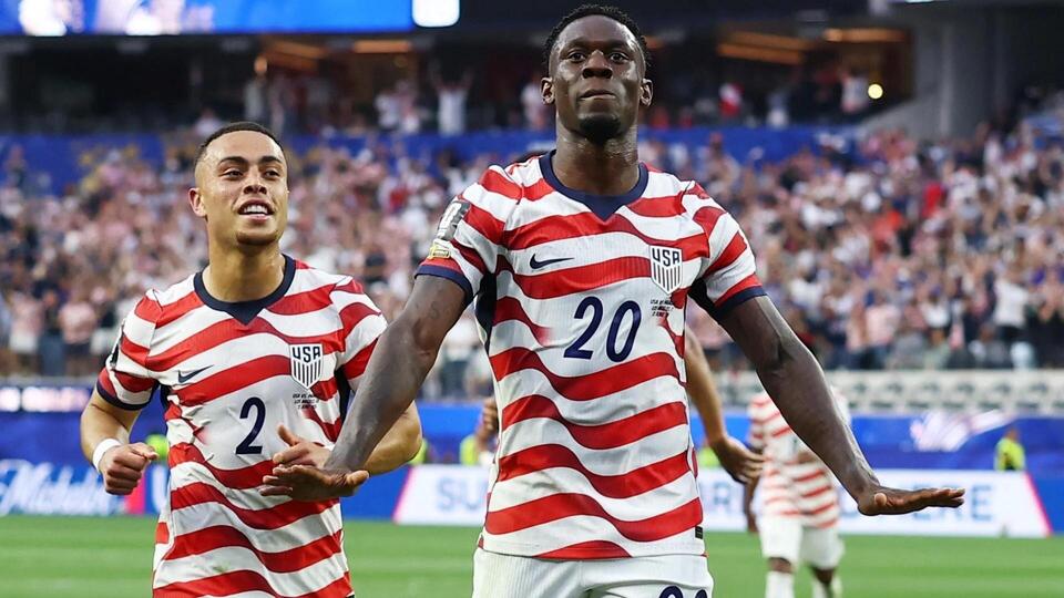 Folarin Balogun odds, picks, player props, predictions: Best bets for ...