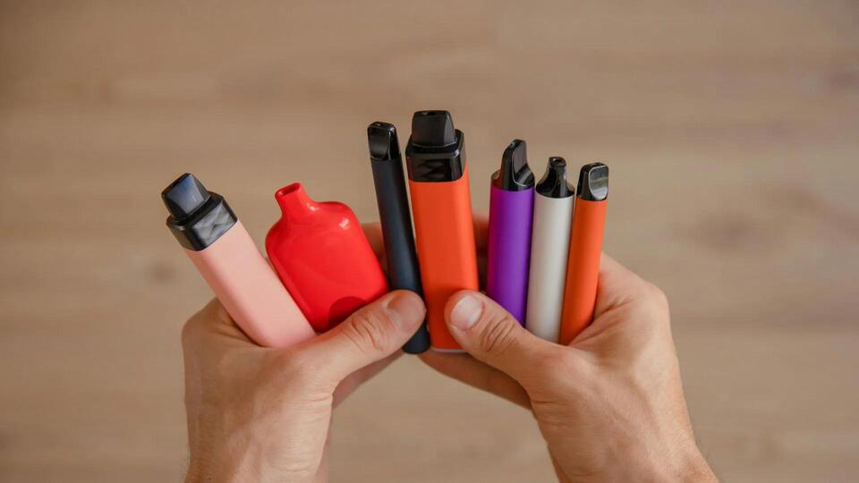 S.C. lawmakers are cracking down on vaping in young people and limiting ...