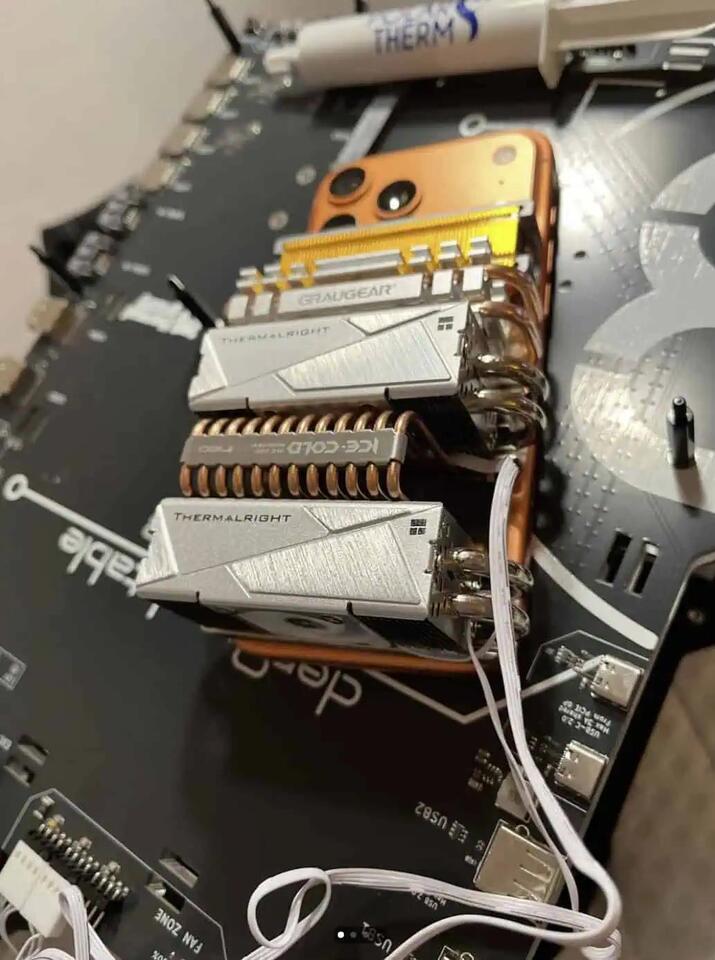 Modder Bolts PC Cooler to iPhone 17 Pro Max – It Works - NewsBreak