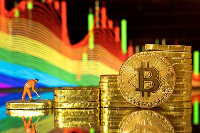 How To Read A BTC/USD Chart: Key Patterns and Signals Traders Watch ...