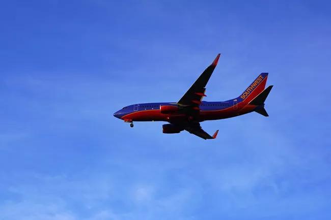 Boeing Jet Flies 525 Feet Above Oklahoma Town, Triggers Altitude ...