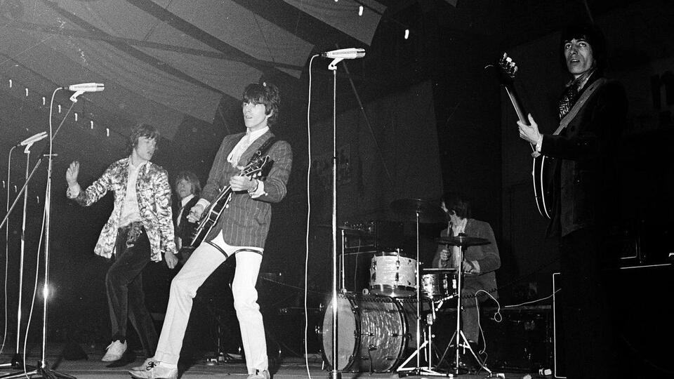 The Unsung Heroes Behind Your Favorite Classic Rock Anthems - NewsBreak