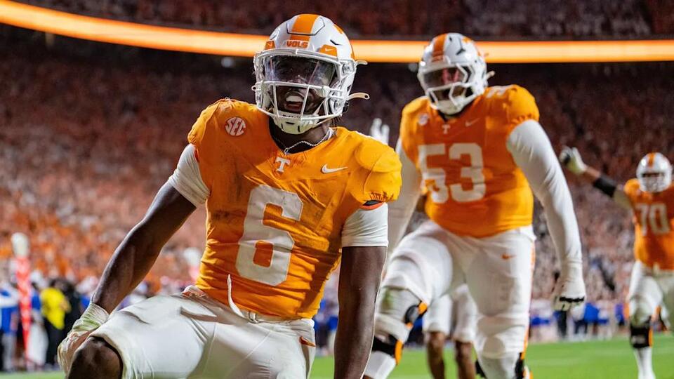 Tennessee star running back Dylan Sampson declares for the 2025 NFL ...