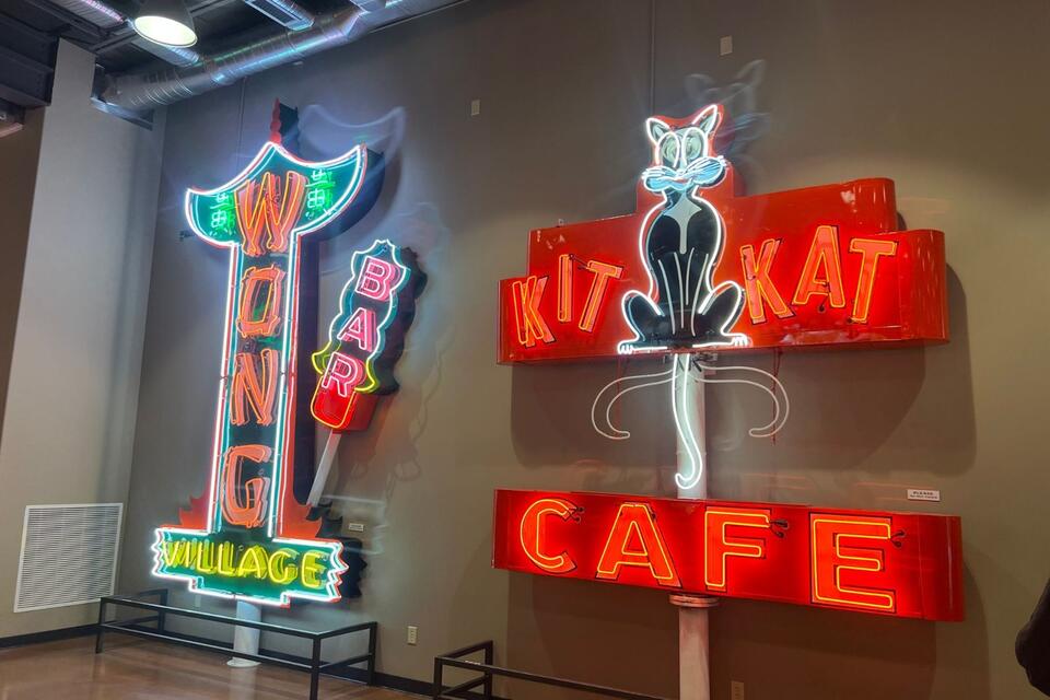 Vintage Montana Neon Signs Restored and Displayed in Billings - NewsBreak
