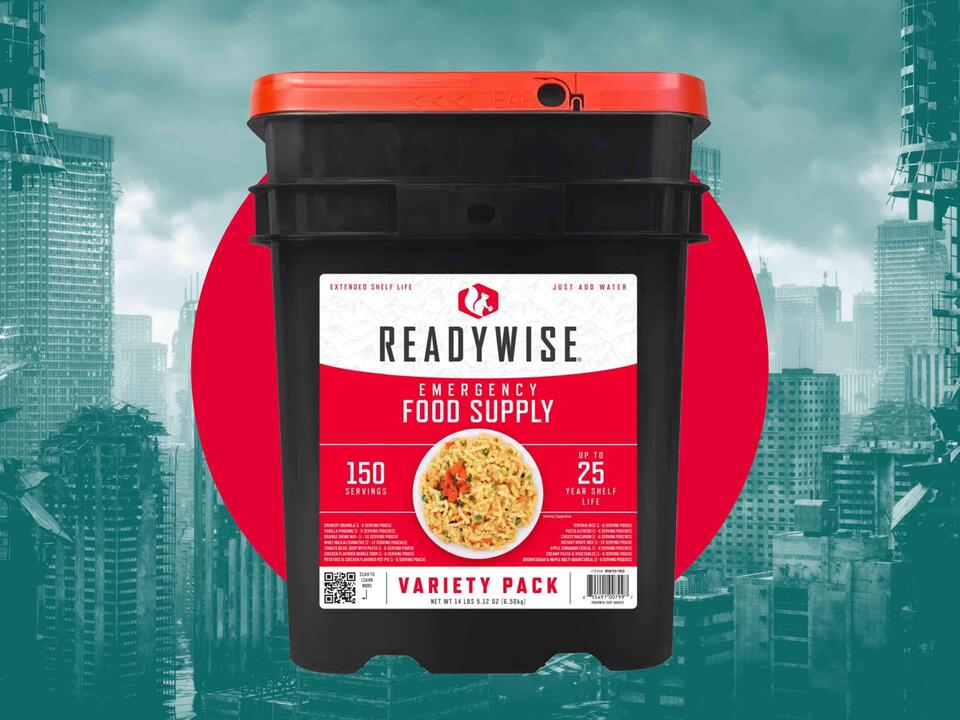 This Apocalypse Dinner KitComes With 150 Servings of Food, Lasts 25 Years, and Is Available at ...