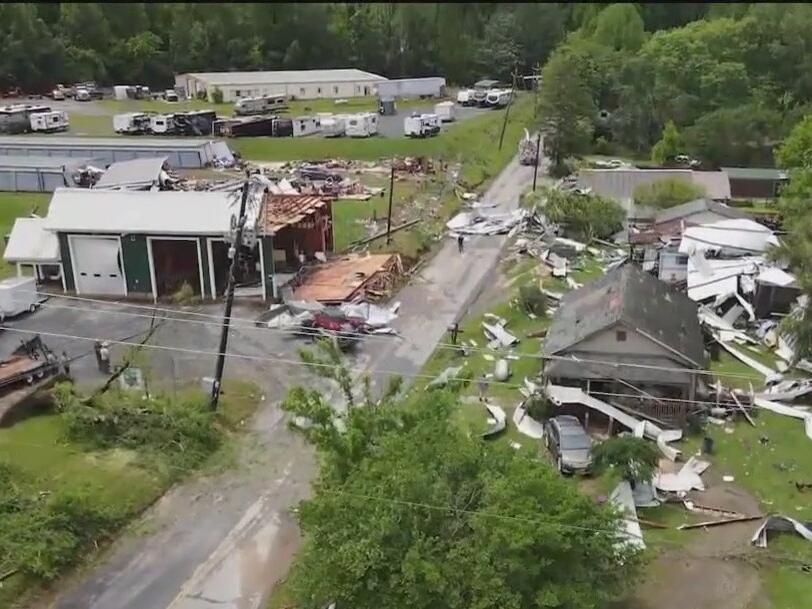 Storm destroys buildings in Gilmer County