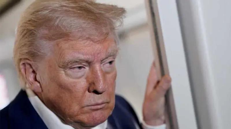 Trump's power 'beginning to crumble' after 'mass revolt': analyst ...