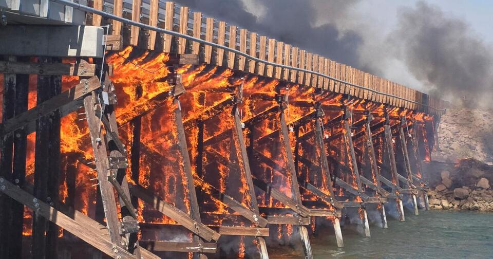 Oxbow Bridge destroyed in fire, collapses into Colorado River - NewsBreak