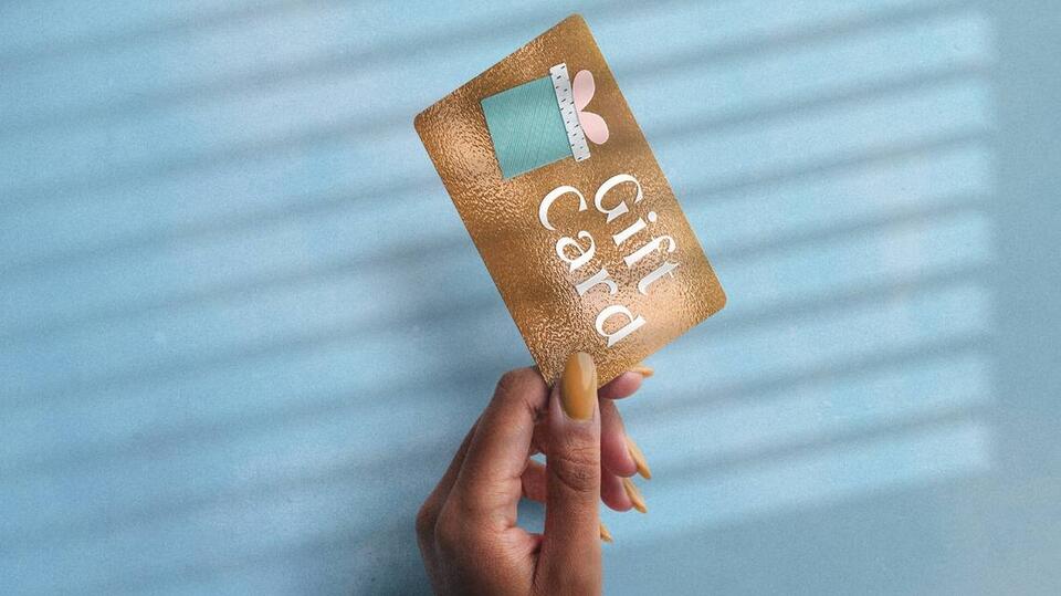 4 Common Gift Card Scams: Learn How to Spot Them & Avoid Being a Victim ...