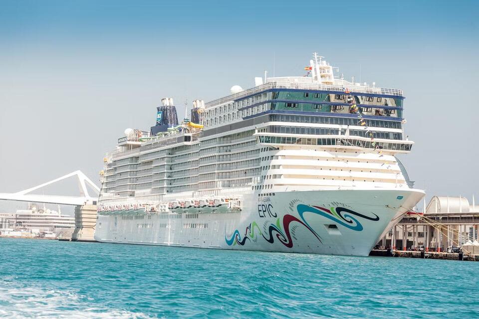 Norwegian Cruise ship diverted to rescue dozens of people near Greek ...
