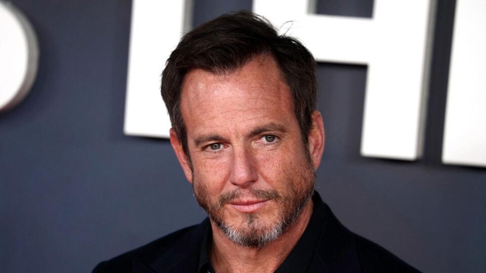 Will Arnett Slams ‘Famous Comedian’ His ‘SmartLess’ Podcast Cut Off ...