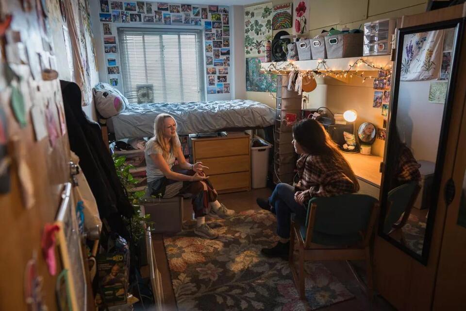 UNH Parents Guide to Making a College Decision - NewsBreak