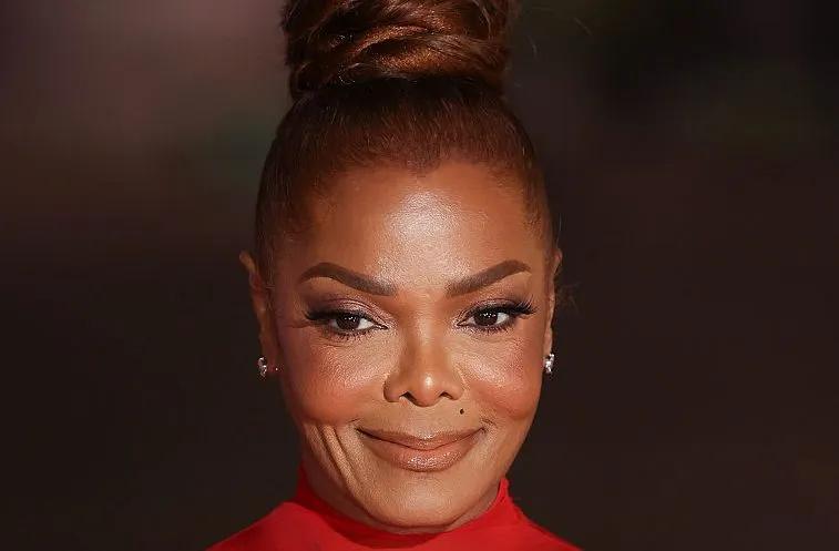 See Janet Jackson & Her Cheekbones Slay The 2025 British Museum Gala ...