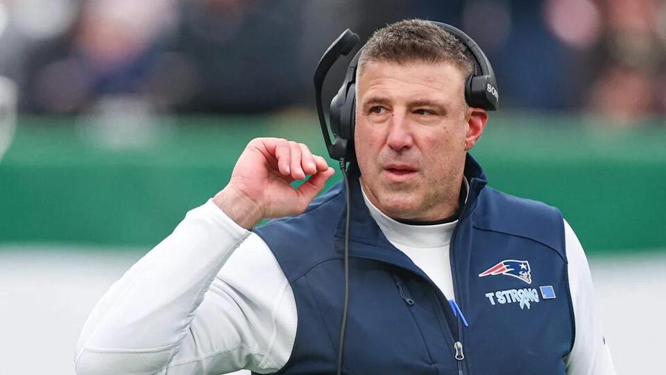 Curran: Why the Patriots are set up for long-term success - NewsBreak