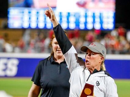 COMMIT: Oklahoma lands catcher Isabela Emerling from North Carolina