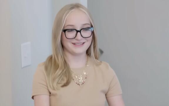 Anna Cardwell’s Daughter Kaitlyn Says She Hasn’t Seen Sister Kylee in ...