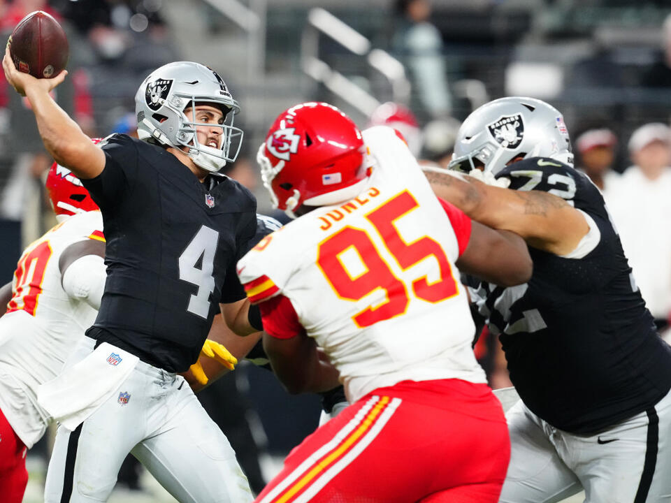 Chiefs vs. Raiders broadcast info: Will you be able to watch on TV?