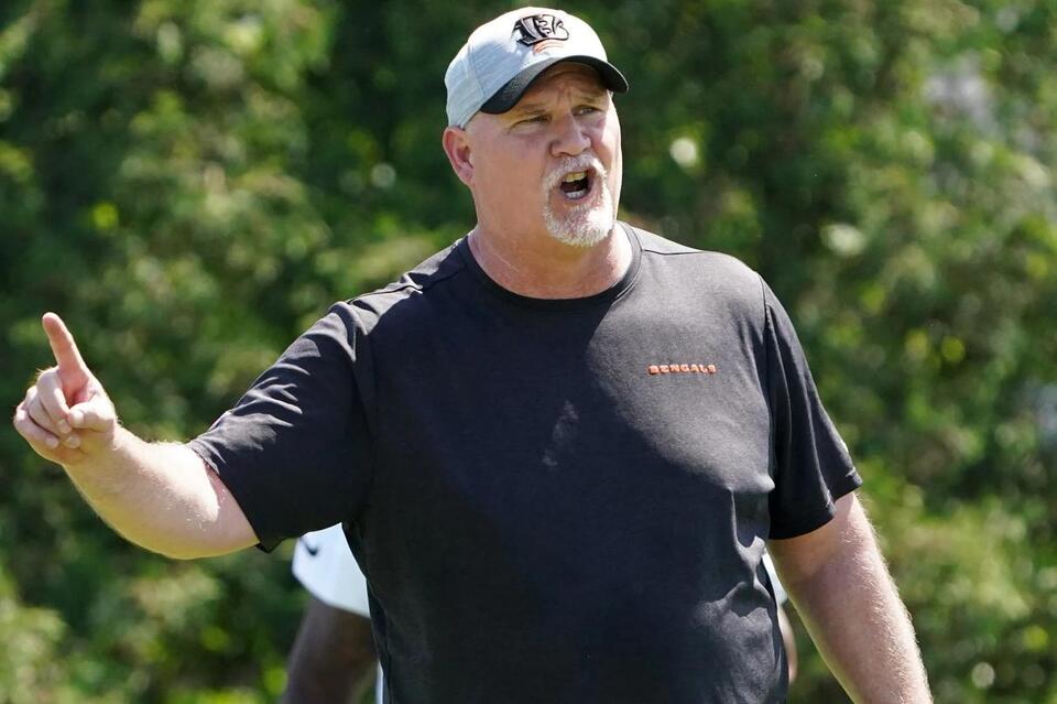 Should Bengals OL coach Frank Pollack return for the 2024 season?