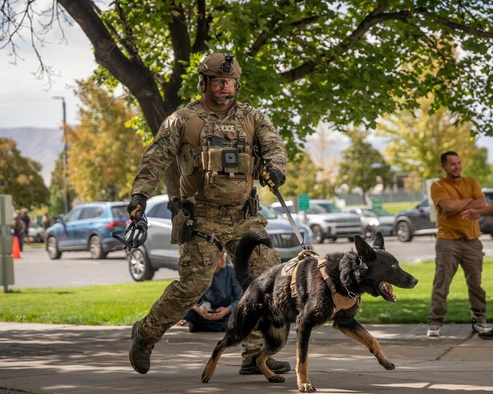 Charlie Kirk shooting latest: FBI shares photos of person of interest ...