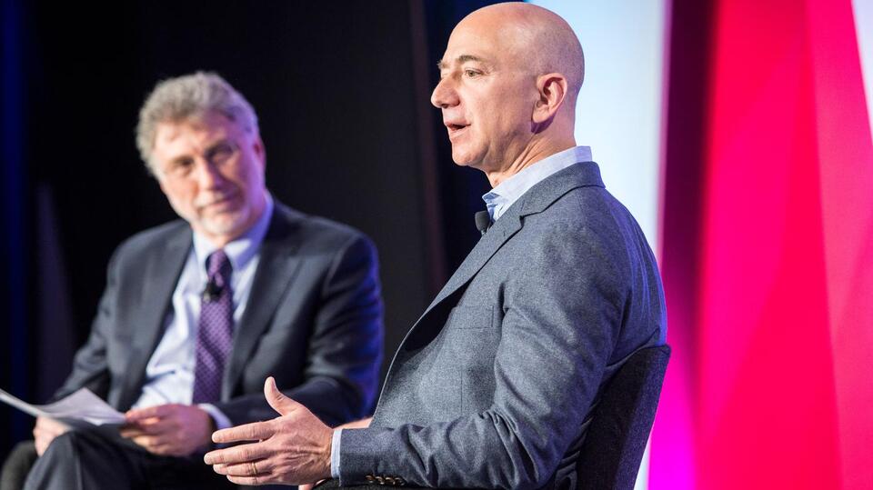 Legendary Washington Post Editor Slams Bezos for ‘Betraying’ Paper with ...
