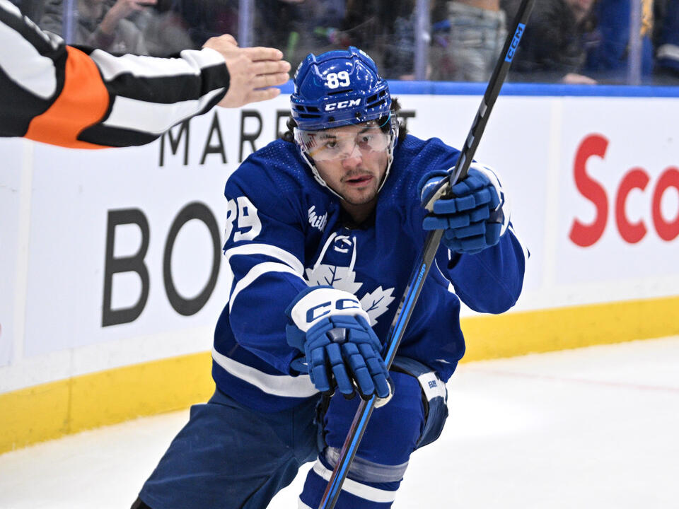 Report: Maple Leafs' Nick Robertson Saga Takes 180-Degree Turn